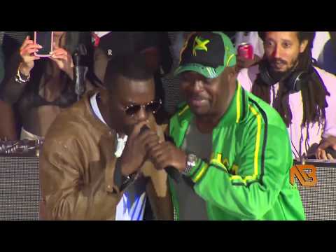 MURDER SHE WROTE (LIVE) CHAKA DEMUS Y NANDO BOOM - EN VIVO