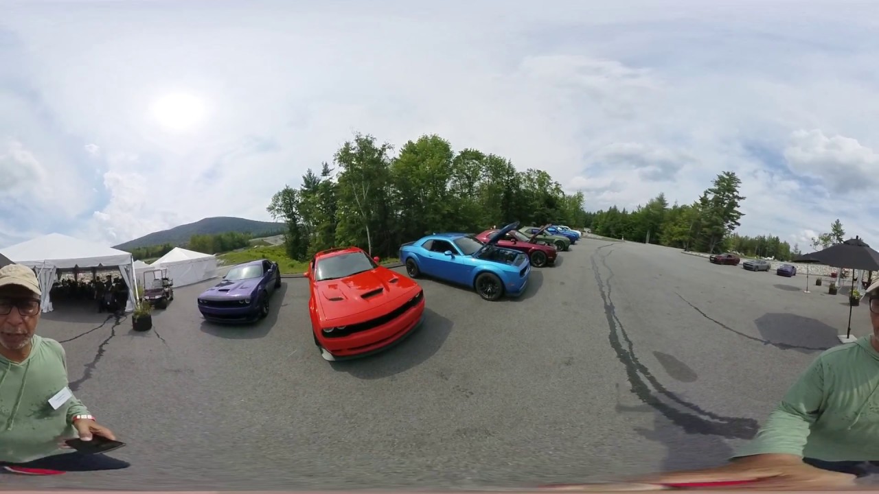 2019 Dodge SRT Challenger Track 360 Video - YouTube