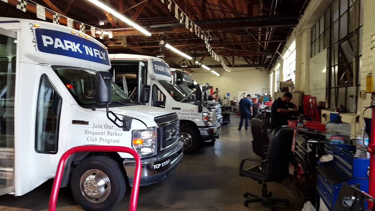 Charter and Shuttle Bus Repair in Los Angeles by Professional Fleet ...