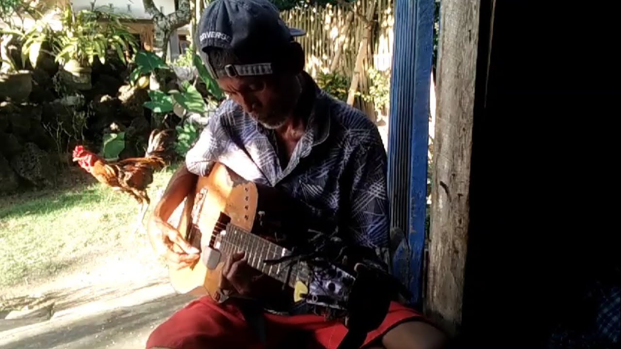 Instrumen Gitar Clasik Pengamen Tua - YouTube