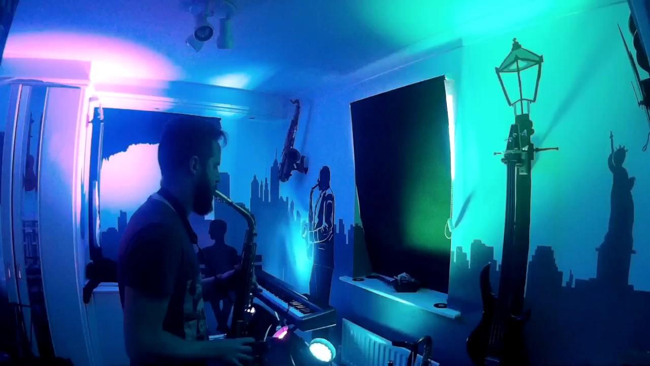 DJ Set and Sax Session - YouTube