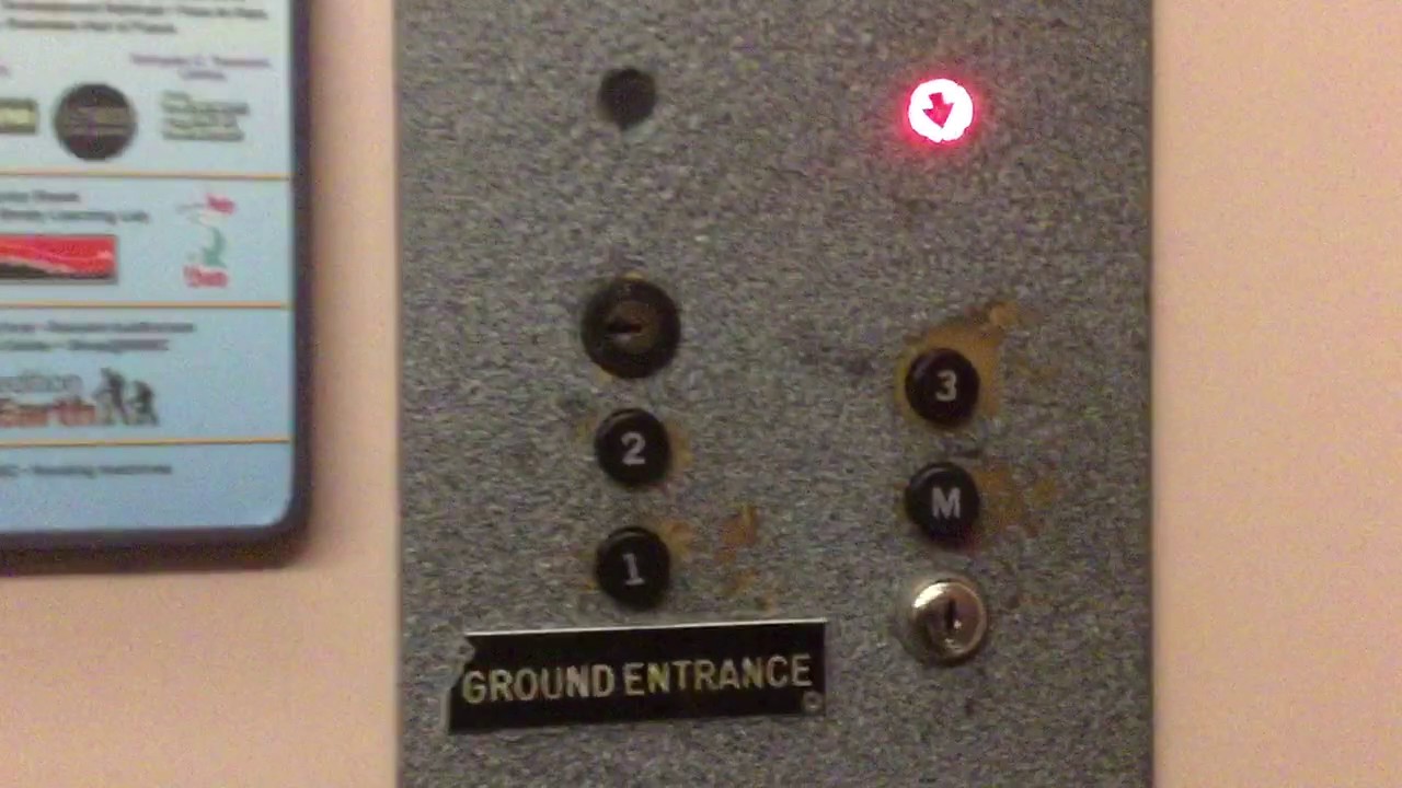 (For Dieselducy) Vintage Otis Traction elevator @ Rochester Museum ...