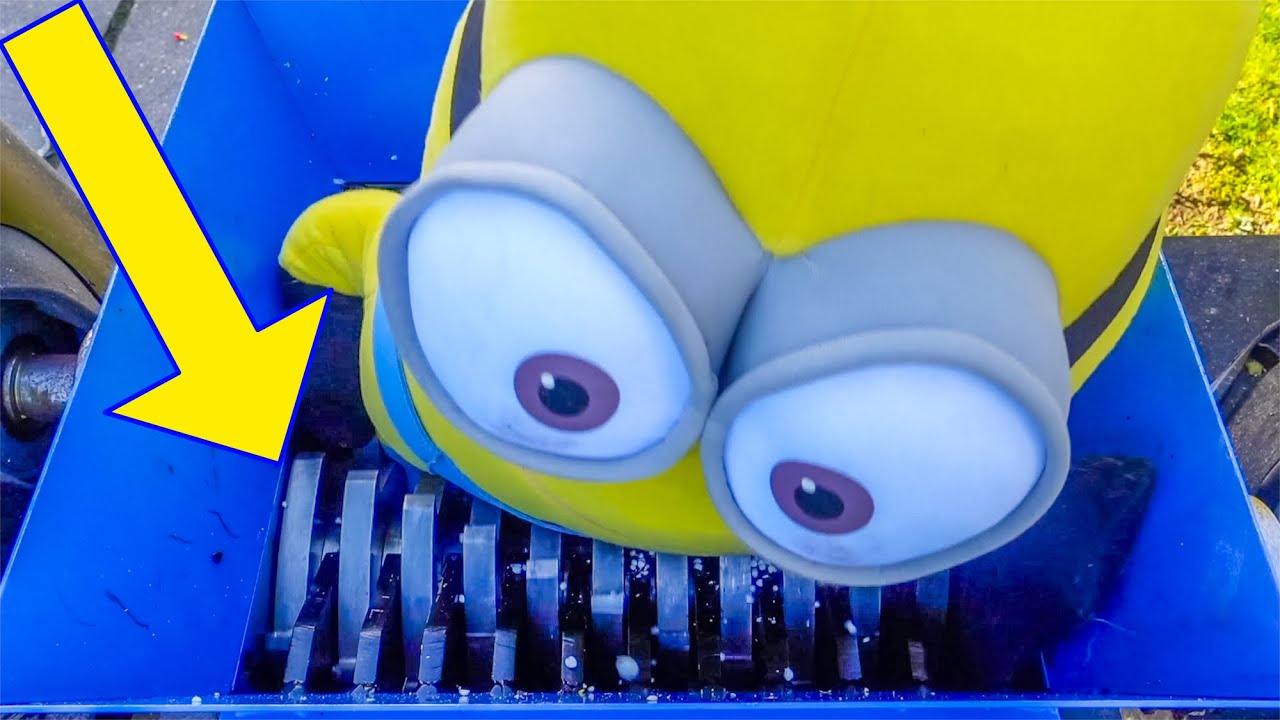 SHREDDER VS EXPLODING MINIONS : Crunchy Despicable Me TOYS - YouTube