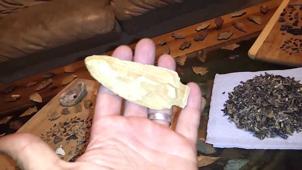 A bunch of east Texas arrowheads & sharks teeth. - YouTube