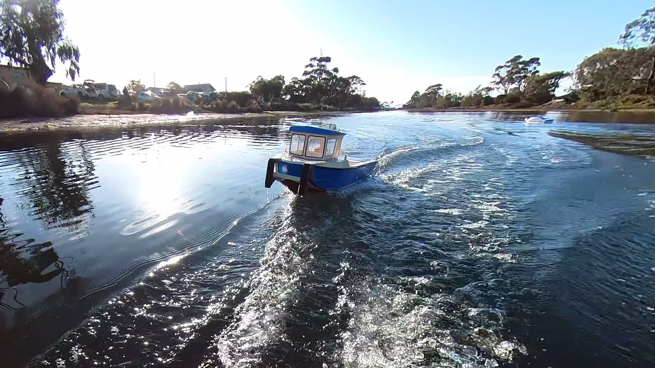 RC Boats, Lauderdale Canal, 13th July 2024 - YouTube