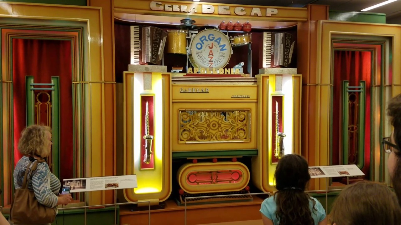Musical Instrument Museum machine - YouTube