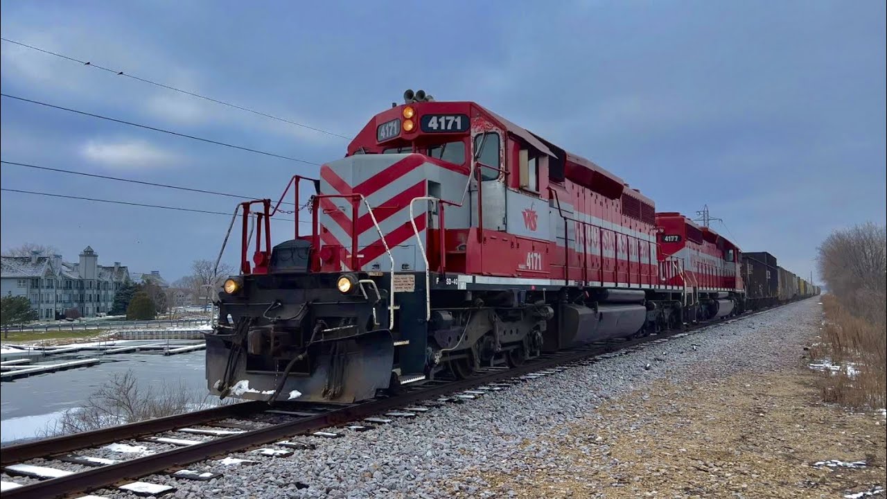 WAMX 4171 at Westport, WI - YouTube