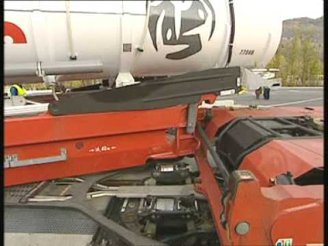 Autoroute Ferroviaire Alpine (AFA) - YouTube