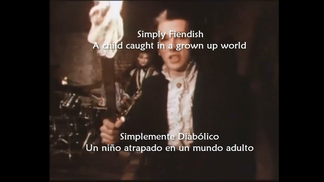 Grimly Fiendish - The Damned | English & Spanish - YouTube