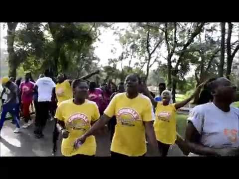 University of Ghana Akuafo Hall-Cowbell Unity Health Walk 2014. - YouTube