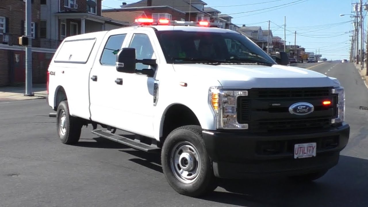 Kenhorst Fire Company Utility 69 Responding 2/22/20 - YouTube