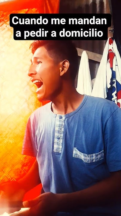 cuando me mandan a pedir un pollo#humor #comedia #shorts - YouTube