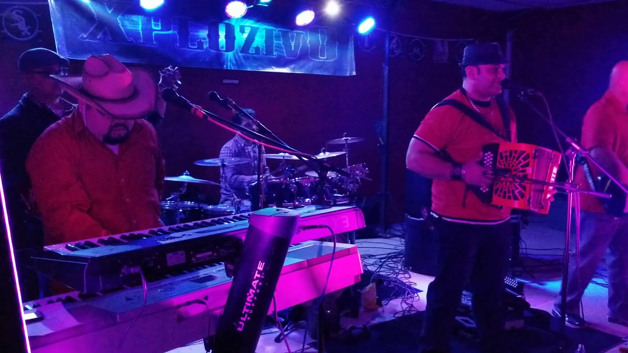 XPLOZIVO - Se Pasa El Tiempo (Joe Ybarra y Sangre Nueva) - YouTube