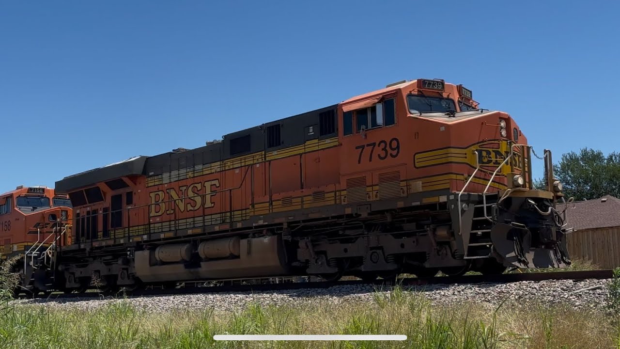 BNSF 7739 - Carrollton, TX (May 20, 2025) #bnsf - YouTube