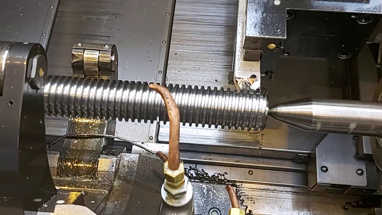 DMG Moriseiki - trapezoidal thread - YouTube