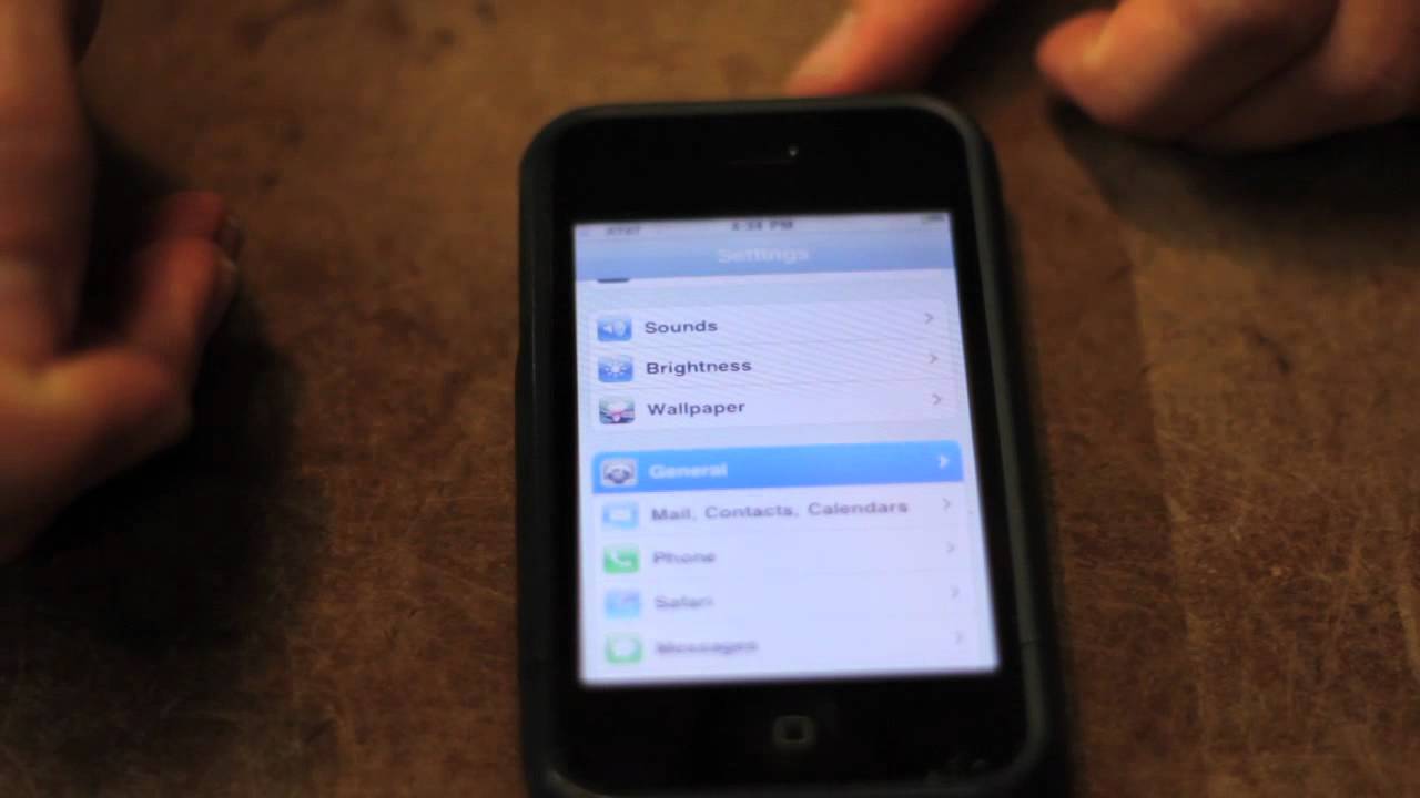 Boombot 2 Portable Speaker : How to play music wirelessly with ...