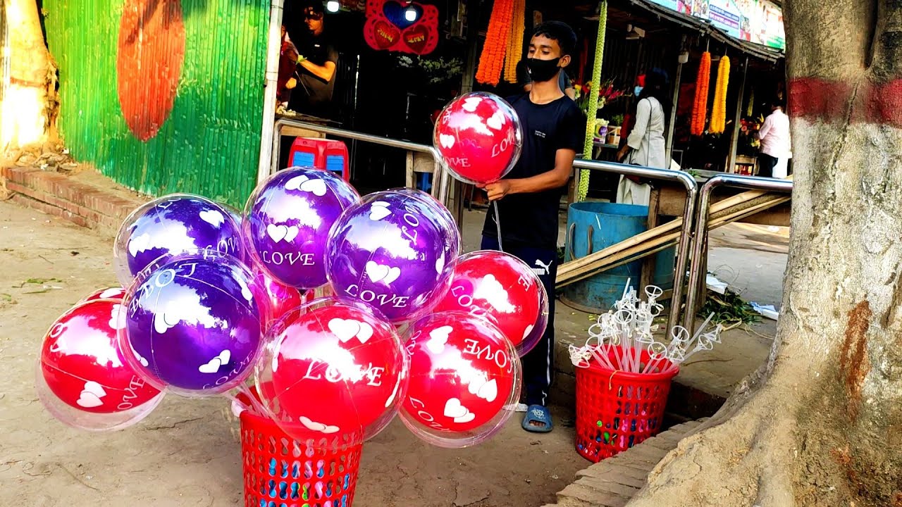 balloon football - YouTube