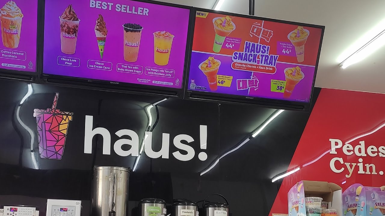 Otteoke cheese + Thai L HAUS! SLEMAN - YouTube