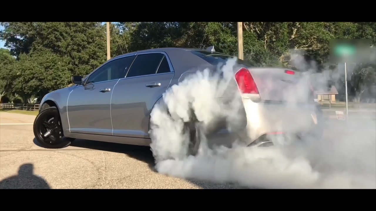 Javi’s Chrysler 300 on Demon Reps - YouTube
