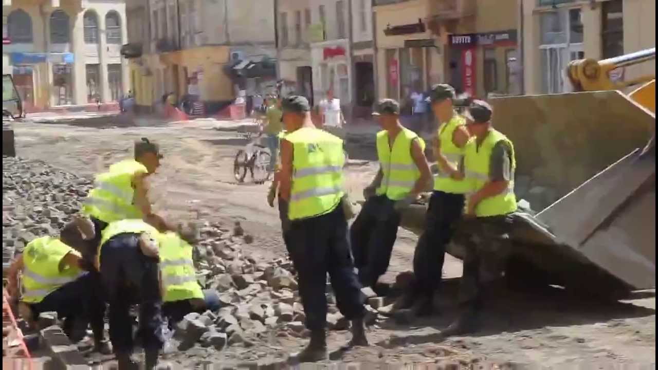 Workers Being Lazy