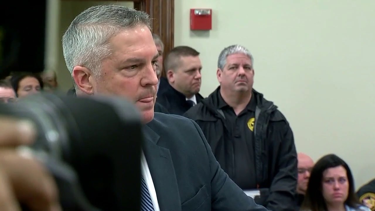 Wade Edward Winn: Suspect accused of shooting, killing deputy appears ...