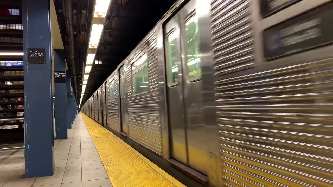 MTA IND Manhattan Bound R32 (C) Train Leaving Jay Street MetroTech ...