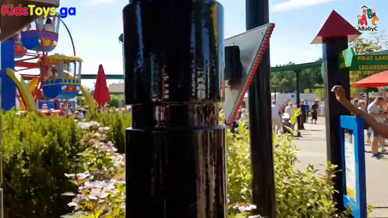 Legoland Train Ride in Billund, Denmark - LEGOLAND Family Fun Amusement ...