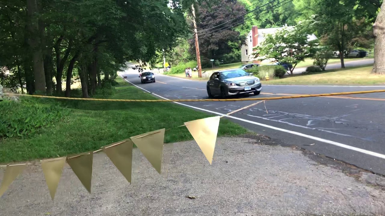 Trumbull High School 2020 Graduation Car Parade 6/21/20 - YouTube