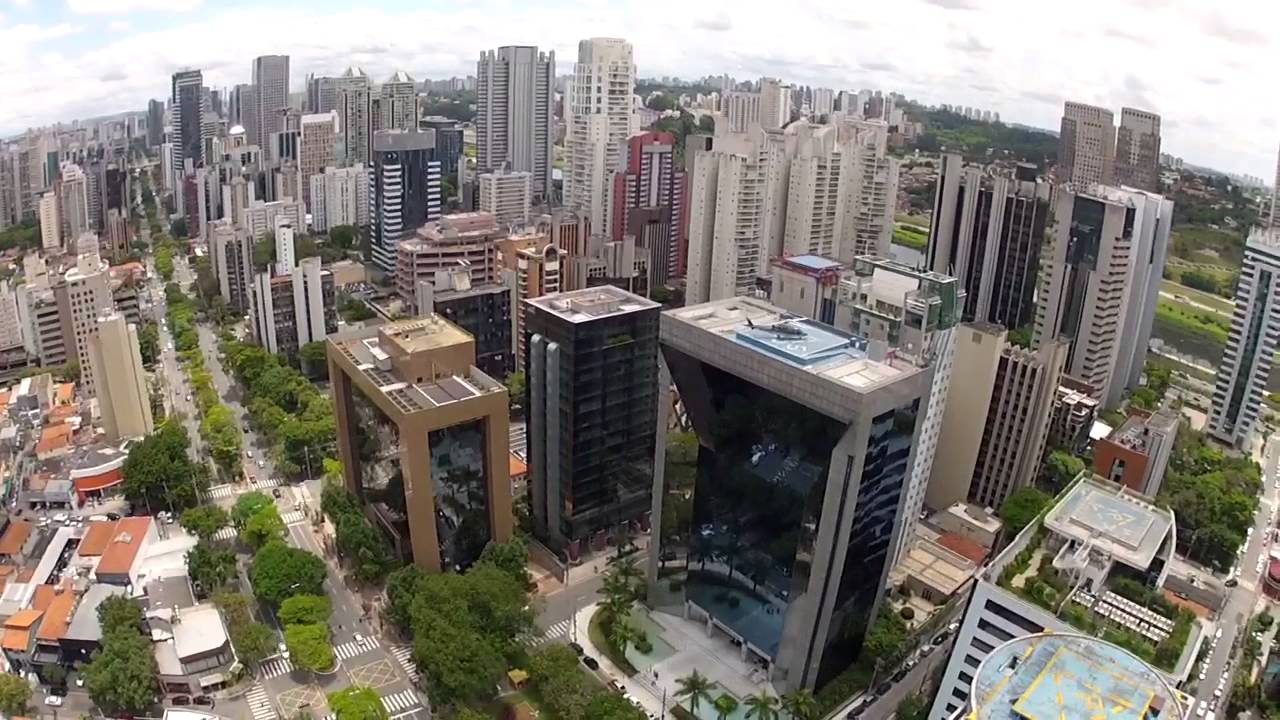 Dji Phantom Av. Luis Carlos Berrini - YouTube