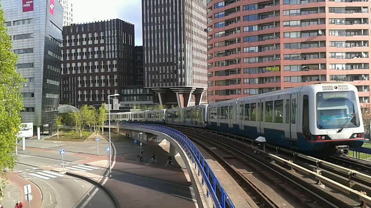 RET Metro 4*Type B (5353 na Mid-Life revisie) op Lijn D - Rijnhaven ...