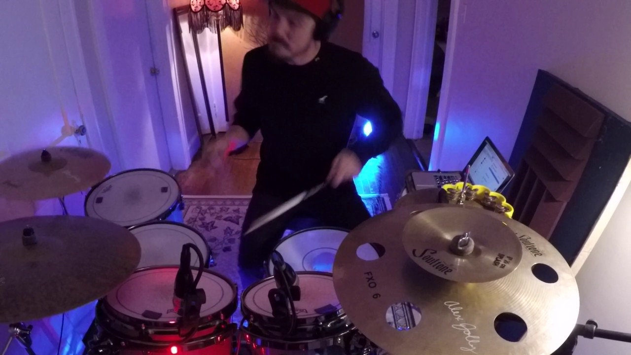 Alex Jolly playing "Beauty" by Unclassifiable Productions - YouTube
