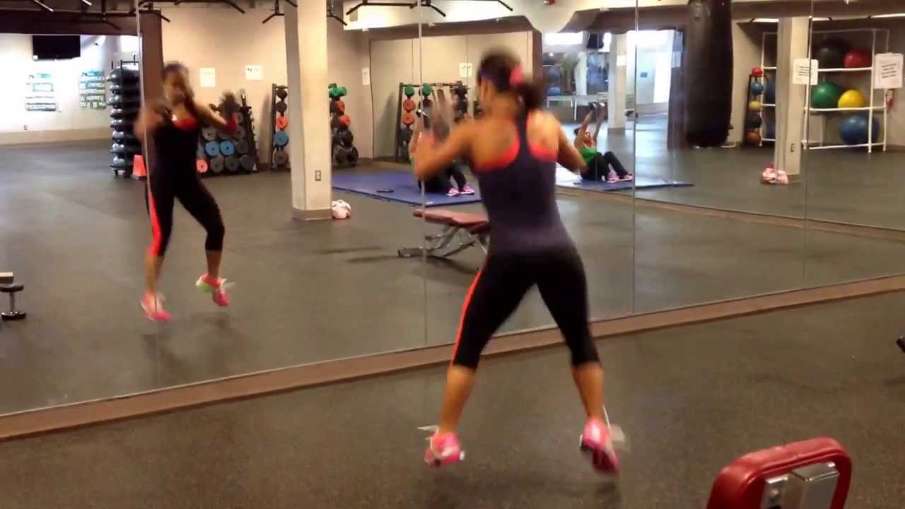 360 squat jumps - YouTube