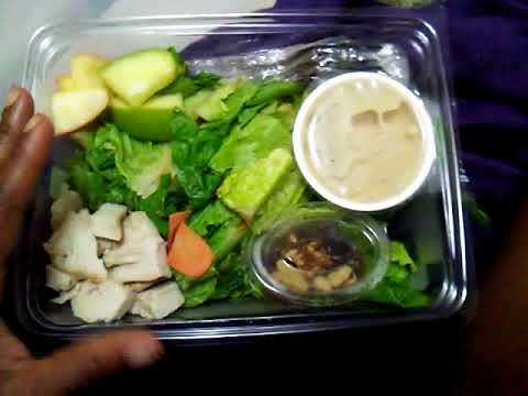 Marketside chicken apple walnut salad from Walmart - YouTube
