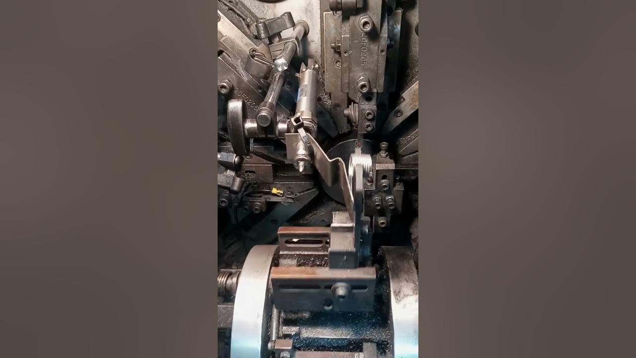 Short Extension Spring - YouTube