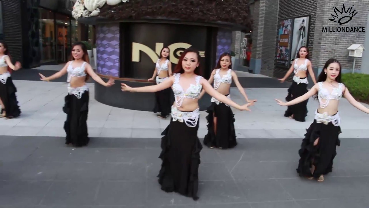 Kids Belly Dance(키즈밸리댄스) with 핑크다이아 - YouTube