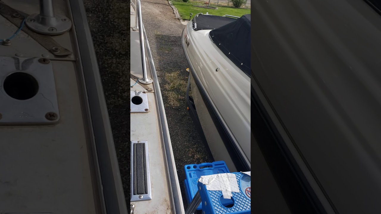 How to manually put up your outdrive - YouTube