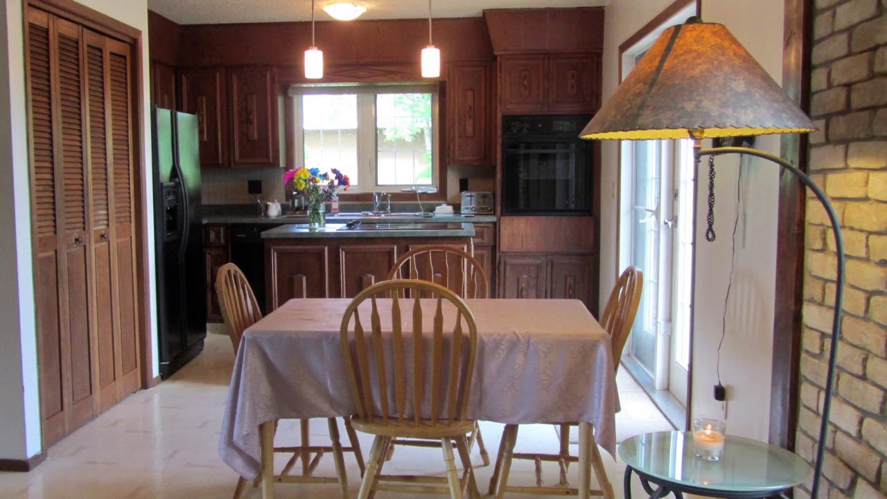 4961 Rebeck Road - Sandra Christians Royal LePage - YouTube