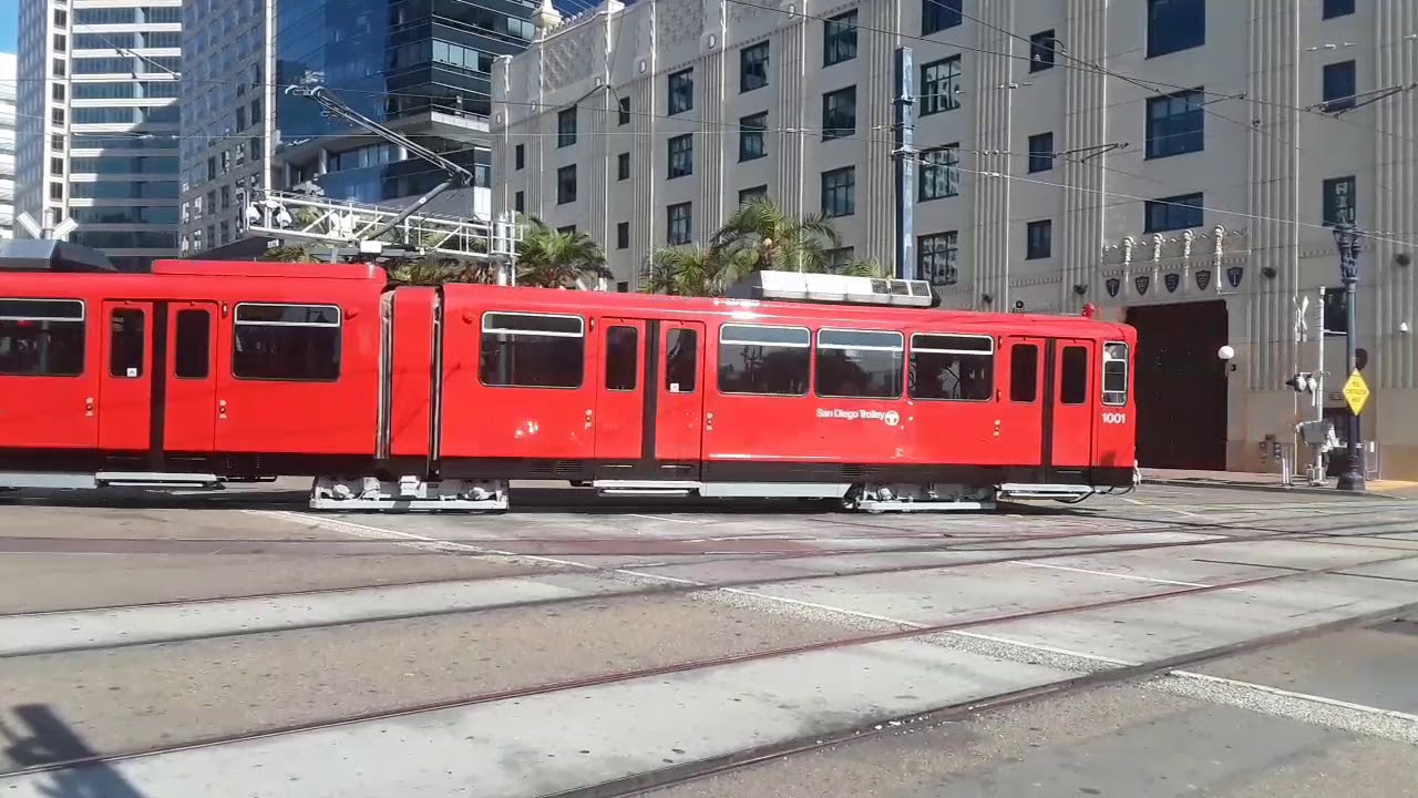 San Diego Trolley U2 1001 has been reborn - YouTube