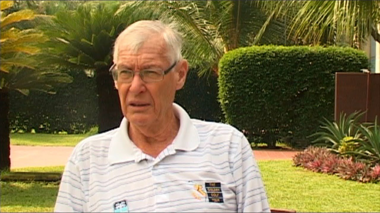 Exclusive: Learn how to become a good commentator from John Helm - YouTube