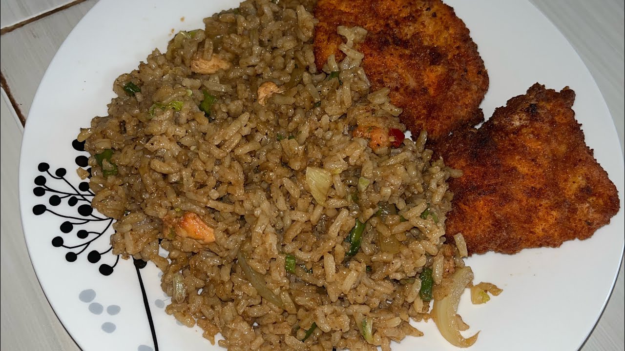 Quick Easy Guyanese Style Fried Rice!! - YouTube