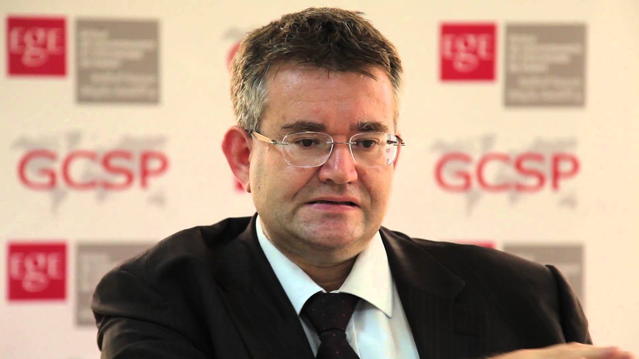 Ecole d'Eté 2013 - Pierre Razoux sur les changements stratégiques en ...