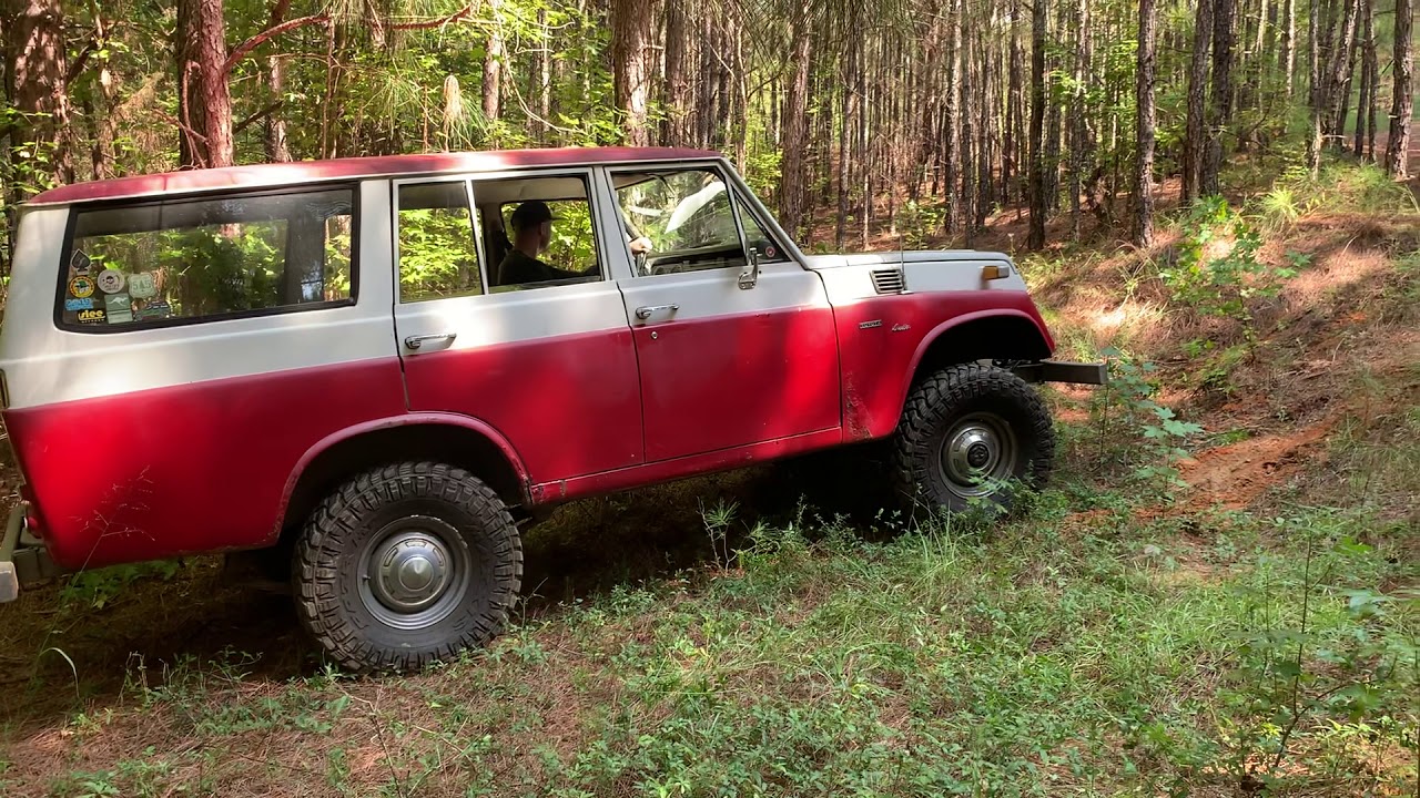 Learning to drive off road in a 1969 FJ55 Land Cruiser - YouTube