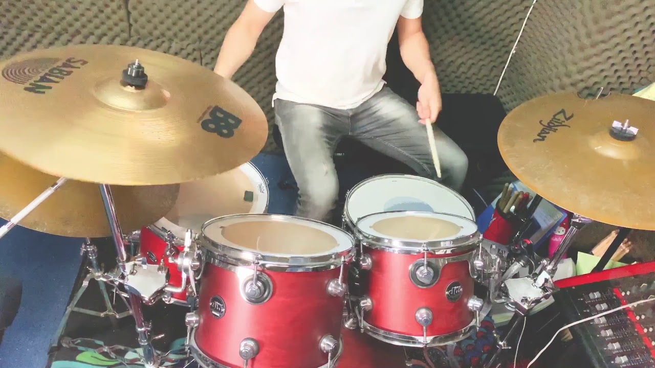 FIR 飞儿乐团 LYDIA DRUM COVER - YouTube