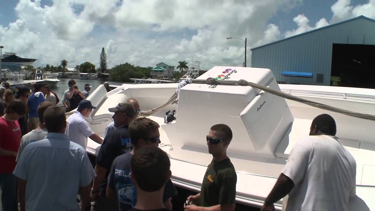 SeaHunter Boat Drop (short version) - YouTube