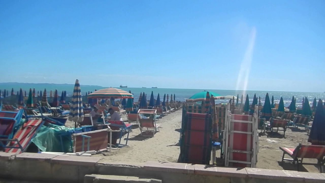 Dures Albania plaża - YouTube