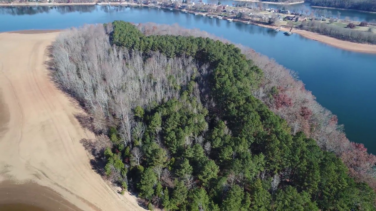 Devils Step Island (low water) Tim's Ford Lake, TN DJI Phantom 4 Pro ...