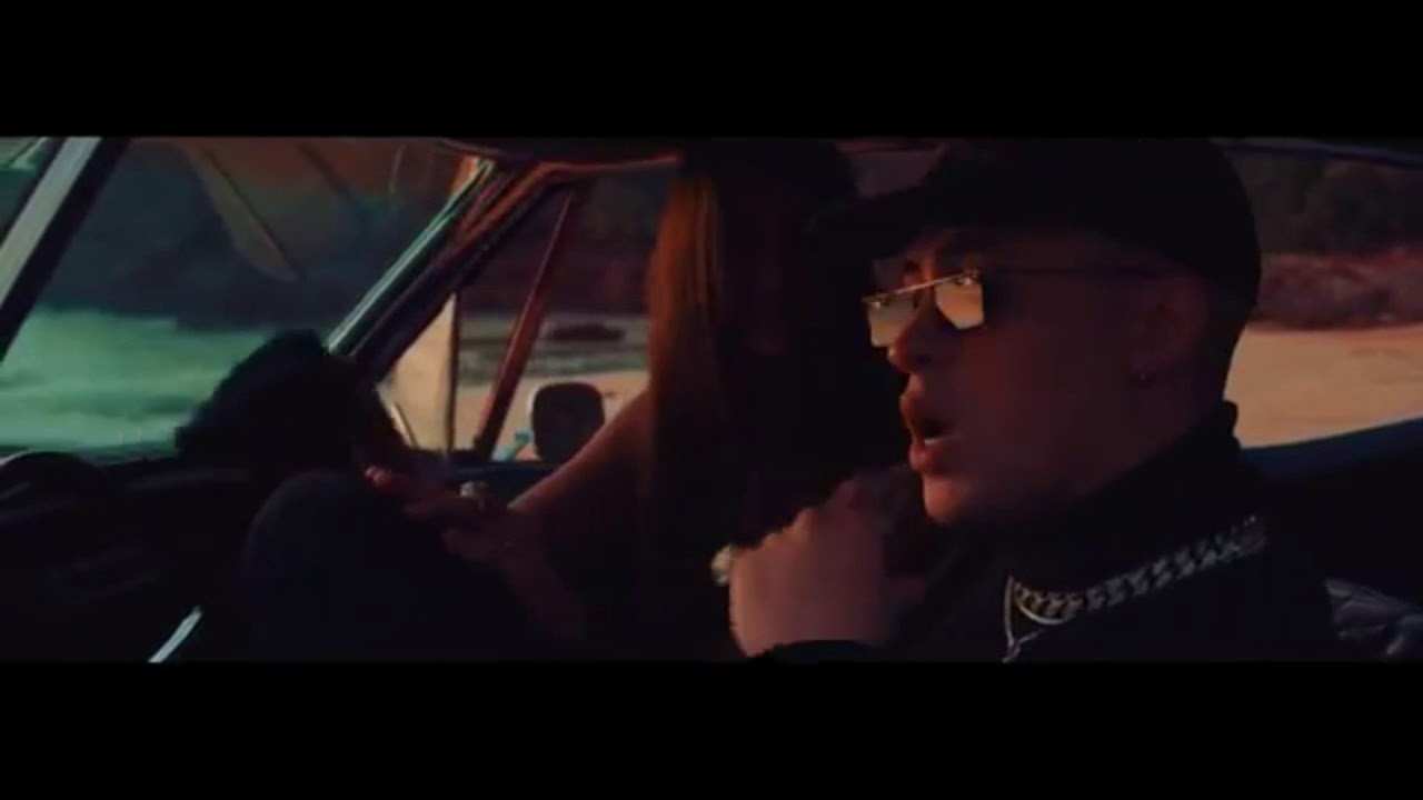 Bad Bunny Amor Foda Remix Video Oficial - YouTube