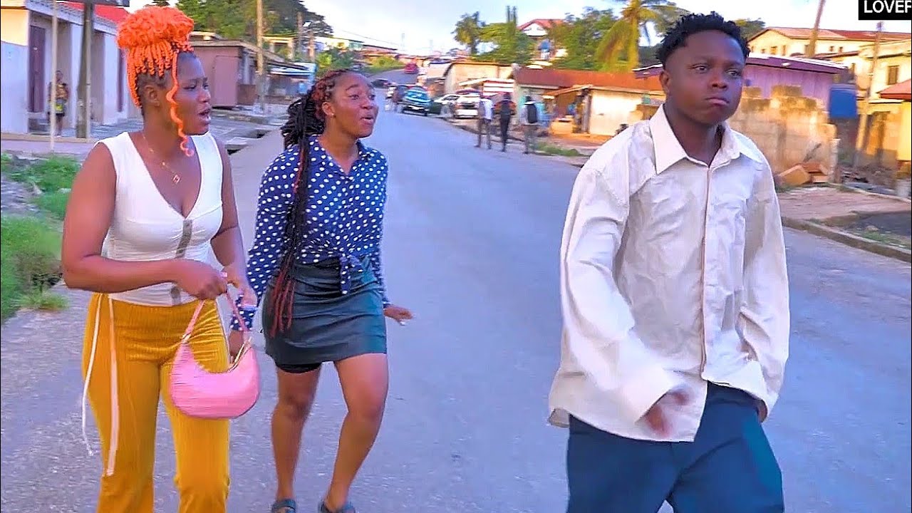 KYEKYEKU FOR GIRLS WAHALA🙆😭A SAD STORY OF KYEKYEKU 😂AKABENEZER 😂LEILA ...