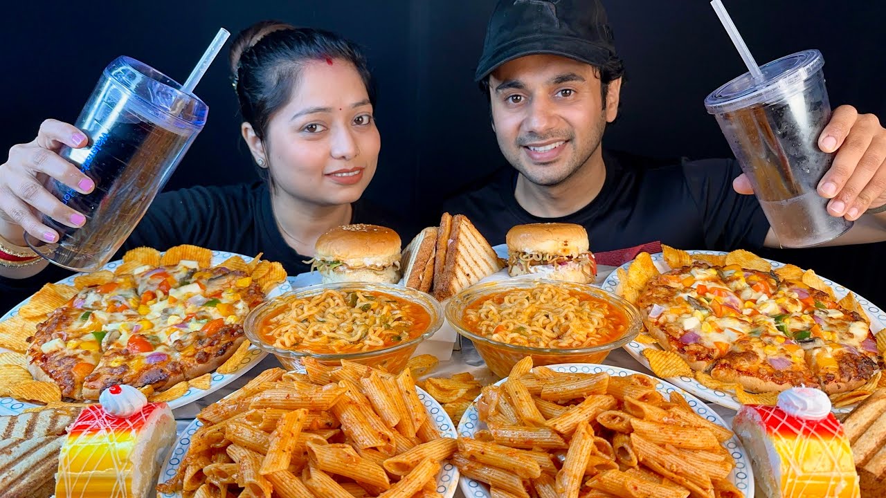 Unlimited Street Food Challenge | Spicy Noodles, Pizza, Burger, Pasta ...