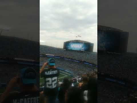 kids 1st nfl game - YouTube